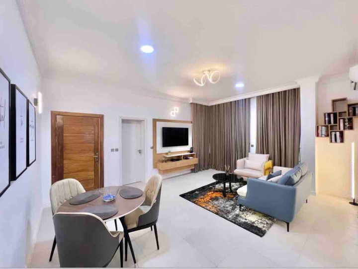 A Tasteful Luxury One Bedroom Aptment! - Lagos