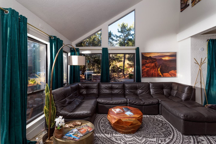 Boutique Luxury W/ 4 King Beds + Indoor Spa - Sedona, AZ
