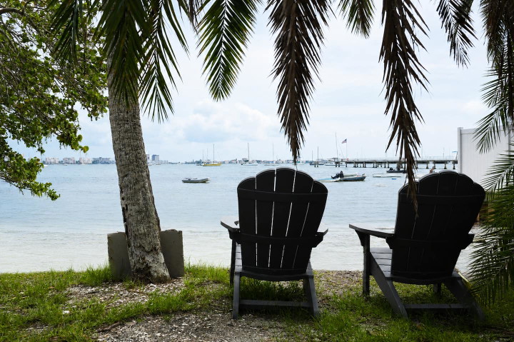 Relaxing Private Beach Home Walk To Dining - St. Pete Beach, FL