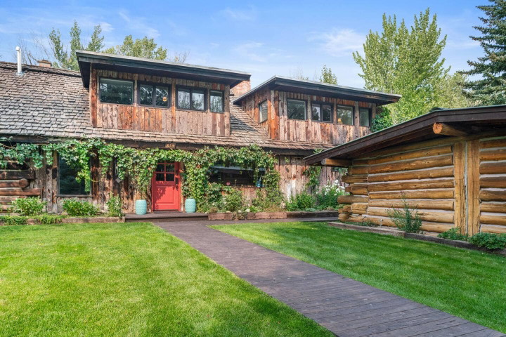 Custom Ketchum Home On The Bigwood River - Ketchum, ID