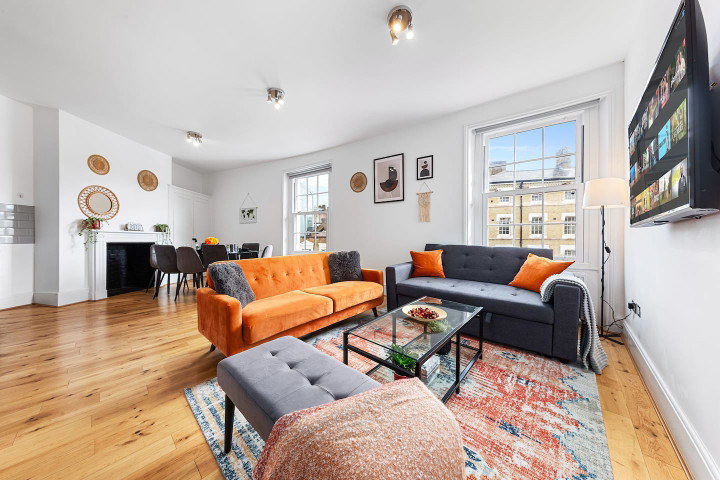 Stunning 3-bed In Kings Cross Walk To Station - London