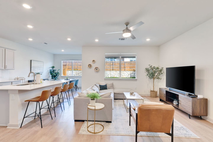 Spacious Cozy Austin Home With Pool Access - Austin