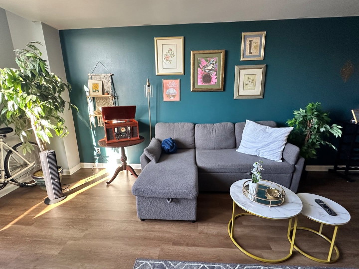 Art Deco Cozy Condo In Midtown Omaha With View! - Omaha, NE