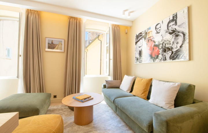 Un Magnifique 1-ch Dans Le Centre De Saint-tropez - Saint-Tropez