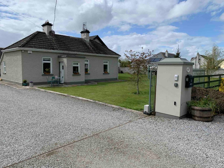 The Cozy Cottage - Drogheda