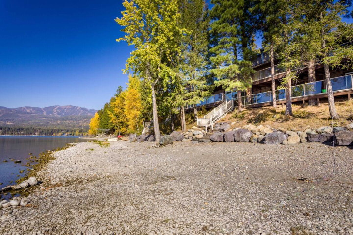 Lakefront Condo W/shared Pool/hot Tub & Views! - Whitefish, MT