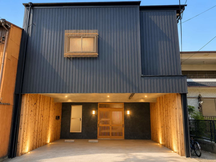 Traditional House Near Himeji Castle・station - Himeji