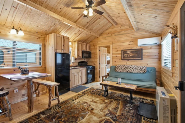 Cozy Ski Cabin #5 W/ Bunk Room, 5 Beds - Bethel, ME