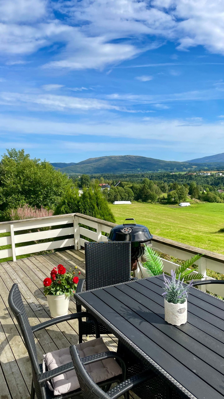 Maison Avec Balcon Et Vue, à Proximité De Fv17. Chargeur De Voiture éLectrique - Norvège