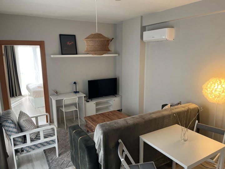 Cozy Downtown Flat - 2nd Floor - Maslak
