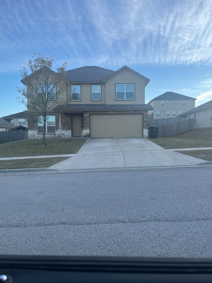 Nice Family Home In A Quiet Neighborhood. - Killeen, TX