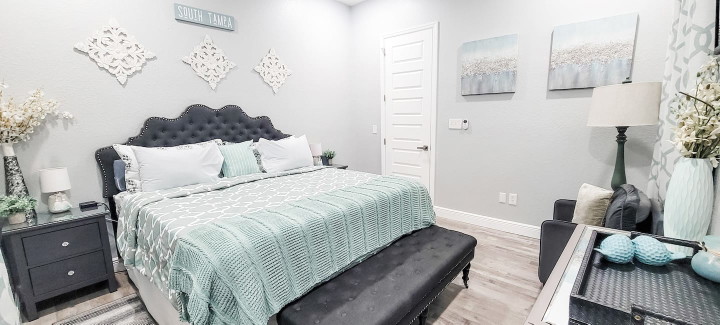 Charming Carriage House In Hyde Park Village Soho - Tampa, FL