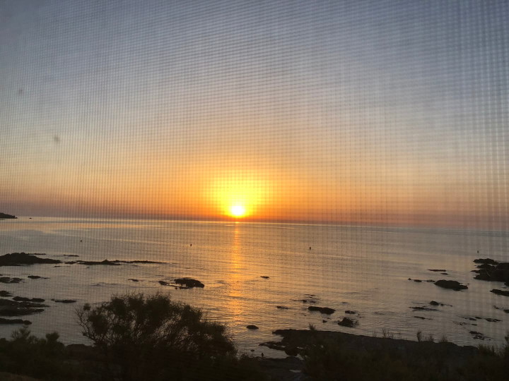 Apartment On The 1st Line Of The Sea. Costa Brava - Llançà