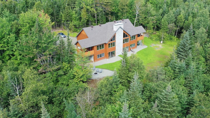 Le Chalet De La Montagne Pointue - Charlevoix