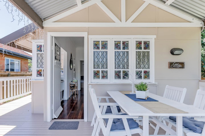 Quaint 1940s Cottage Close To The Waterfront Boardwalk - 브리즈번