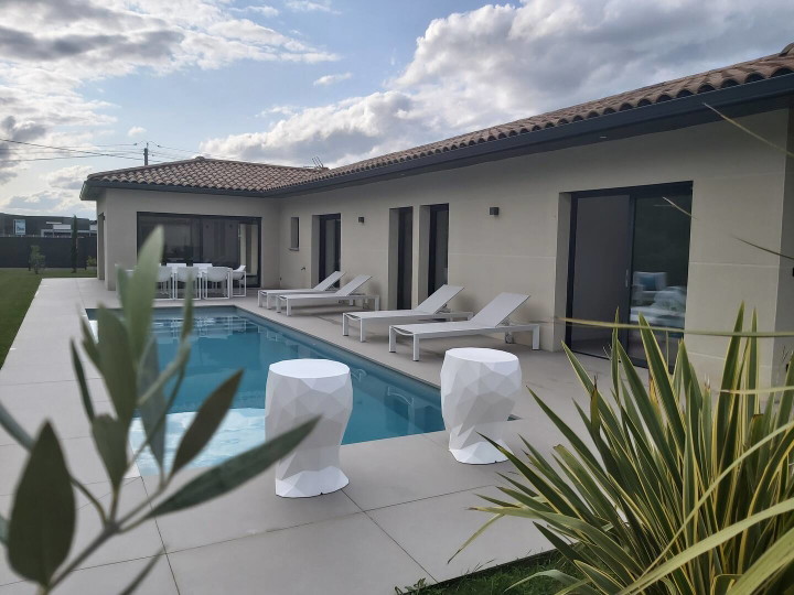 Villa Contemporaine Avec Piscine Et Jacuzzi - Montauban