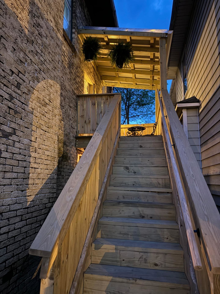 Attic Loft In Prohibition Home - Marion, OH