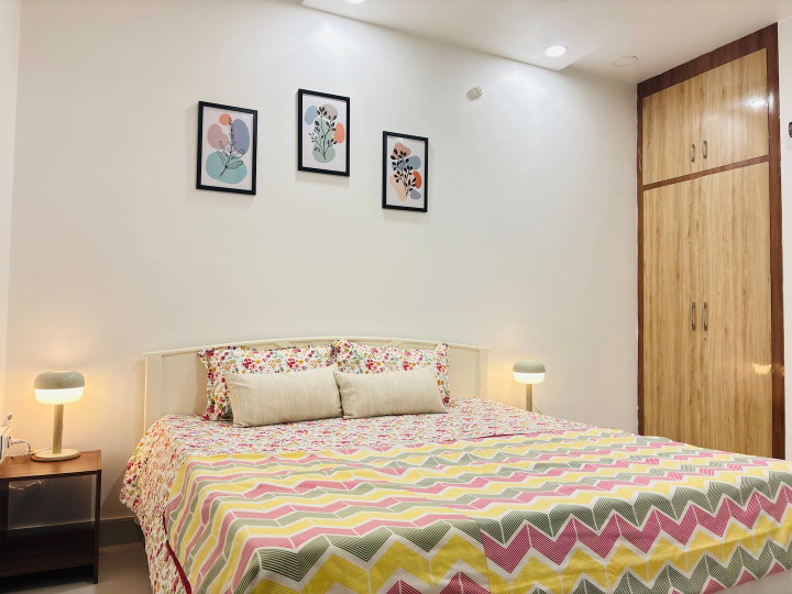 Zero 5 Homestays | Spacious 1 Bhk -10 Mins/station - Gwalior