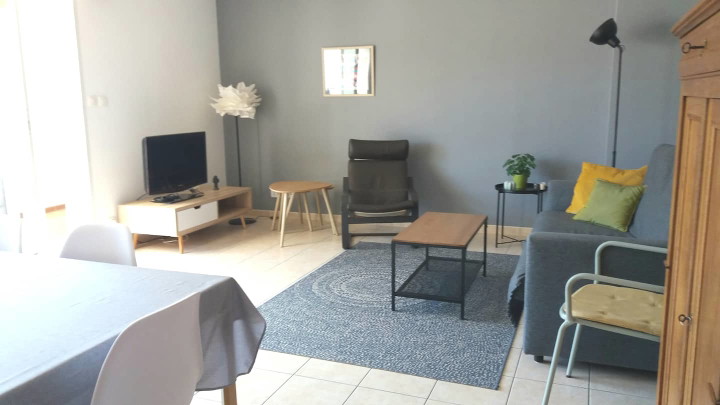 Appartement Vue Dégagée Au Centre Du Beausset - Le Castellet