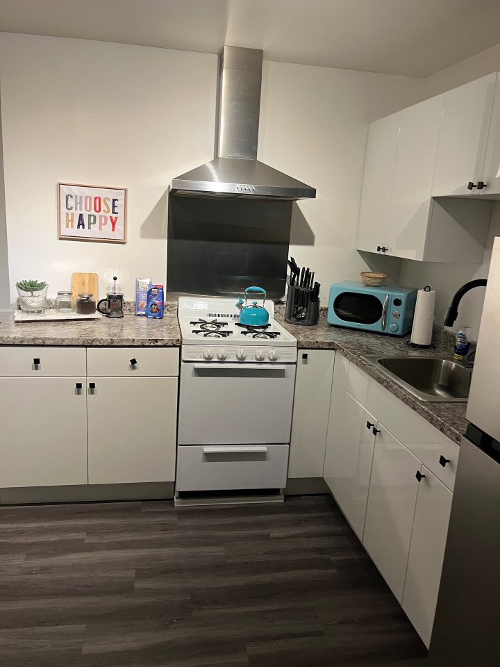 Cozy Unit In Downtown Keene - Keene, NH