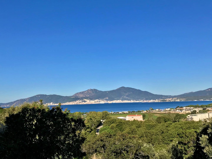 Appartement Climatisé à Porticcio - Ajaccio
