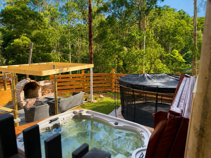 Woodland Lodge, Selby. - Australia