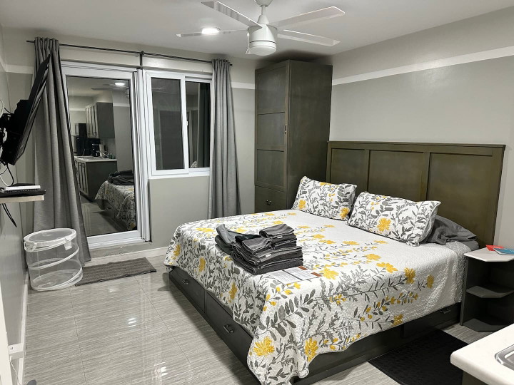 N3 - King Bed, Near Food Store And Beaches - Nassau