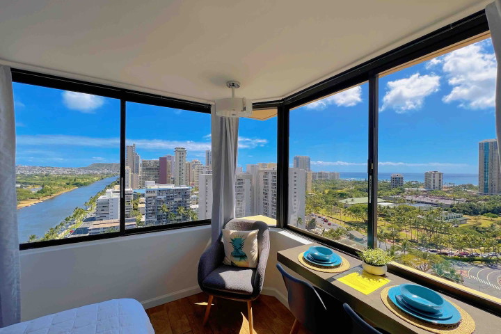 Designer Studio 2206 W/sweeping Panoramic Views - Honolulu, HI