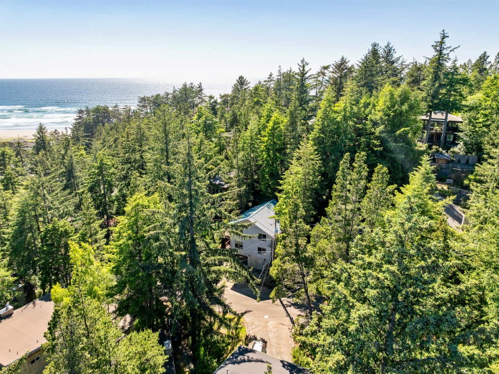 4br With 3 Decks, Walk To The Beach - Manzanita, OR