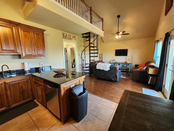 Easy Walk To Beach And Sunset Views At Villa H - Grand Isle, LA