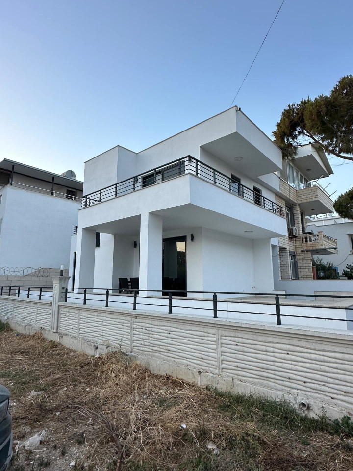 Modern 3+1 Duplex Villa 30 M From The Sea In TaÅŸucu Kum Neighbourhood - Silifke