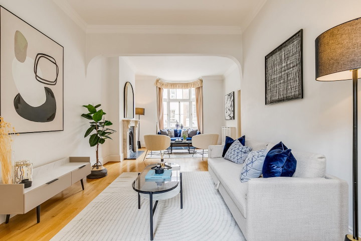 Belgravia - Charming Spacious 4 Bed Home For 9 - London, UK