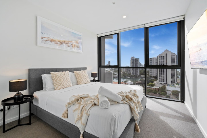 2 Bedroom 2 Bathroom Cozy Ocean View - Q Stay - Surfers Paradise