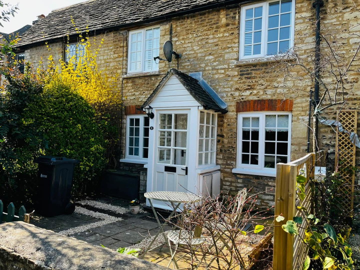 Cosy Cotswold Mews Cottage In Central Cirencester - Somerford Keynes
