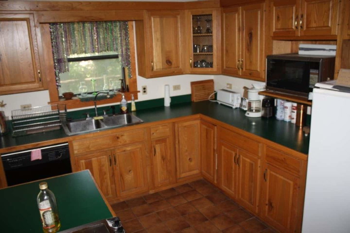 Cozy Camp In The Trees, Beach Isle, Bird Watching - Grand Isle, LA