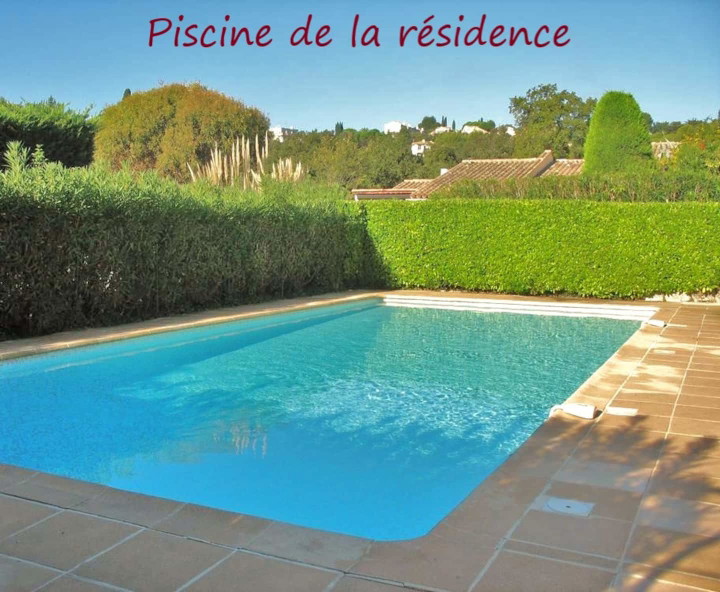 Petite Villa Charme Entre Nice/cannes Vue Village - Biot