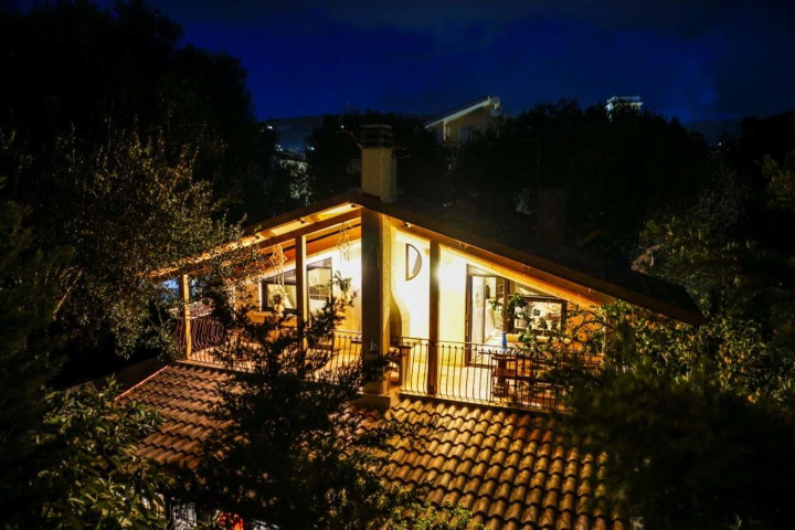 Villino Troccoli, Casa Alice - Camerota