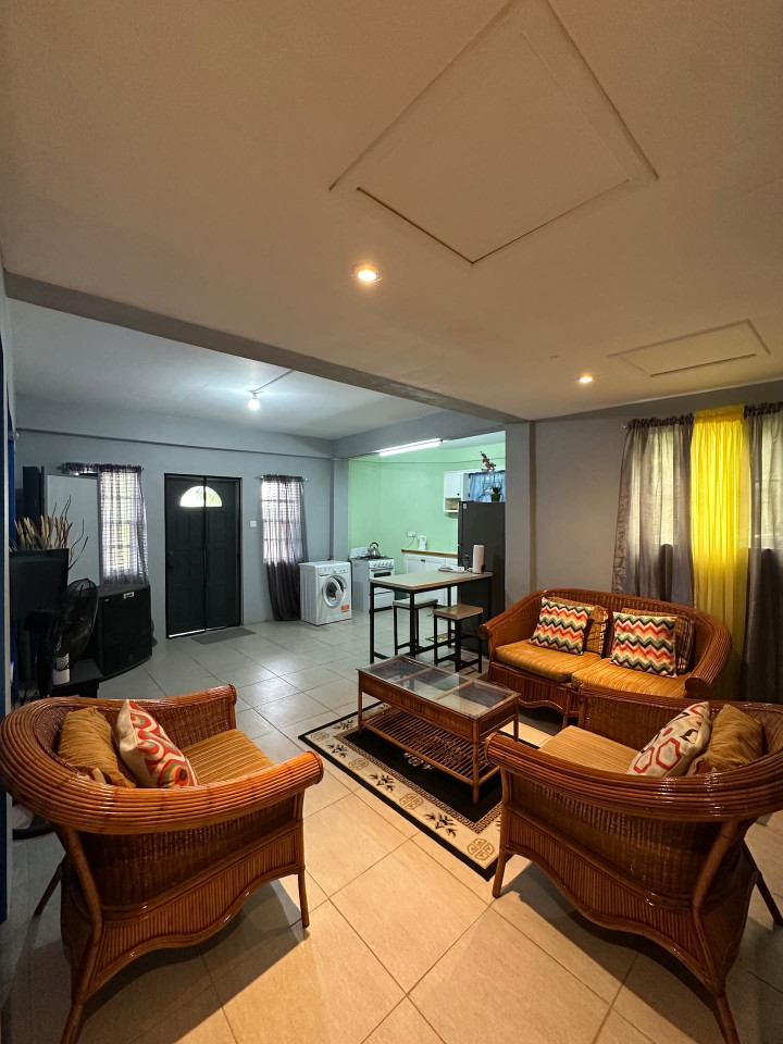 Lovely 1 Bedroom Unit - Grenade