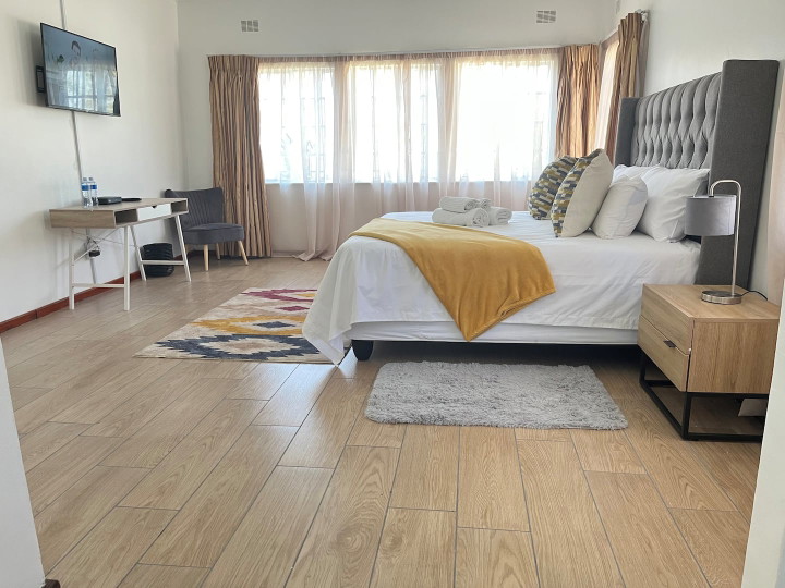 Home Away From Home In Fort Gale - Mthatha