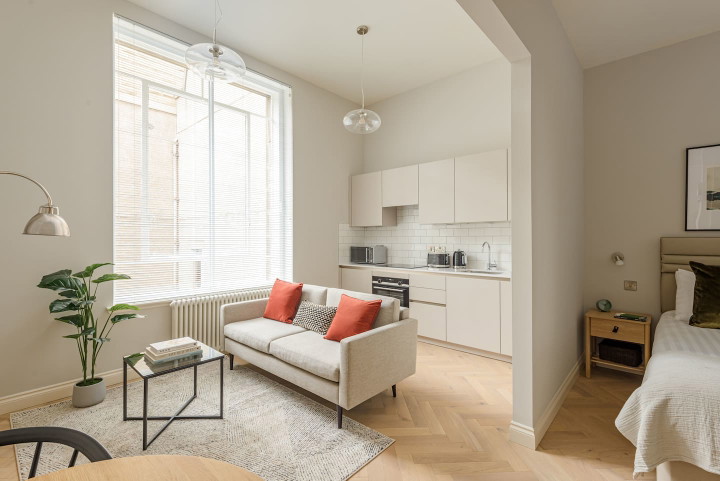 Bright Scandi-style Luxury Studio Apt. - Old Town - Edinburgh, UK