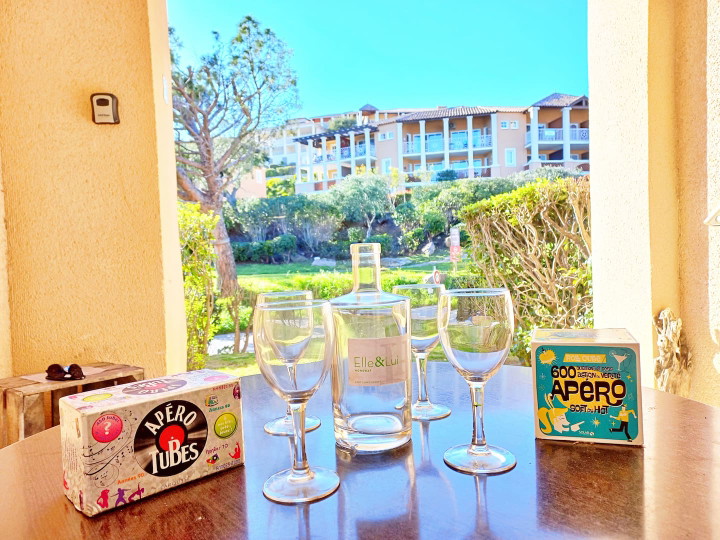 Cap Estérel Village : 4/5pers-rdj-coin Nuit Séparé - Agay