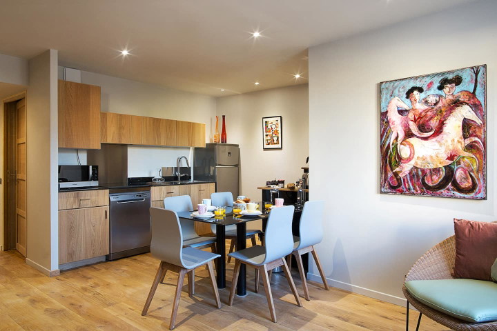 Addcadou,première Loge, Appartement De Luxe - Lourmarin