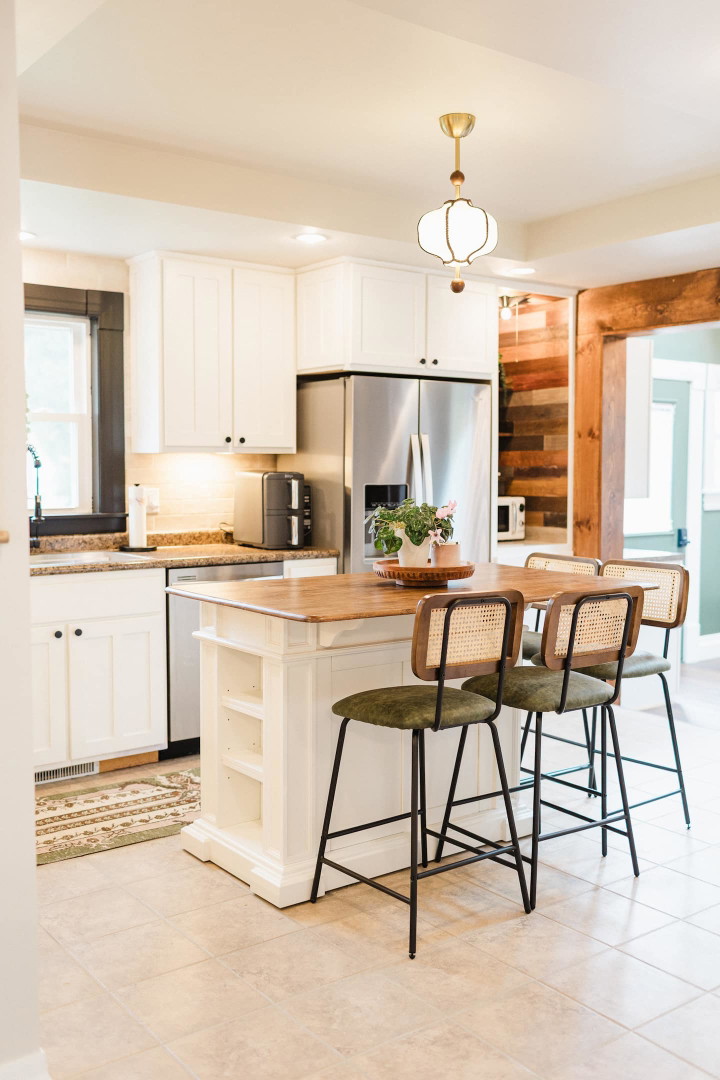 Cozy 4br Retreat | Mins To Wi Dells, Devils Lake - Baraboo, WI