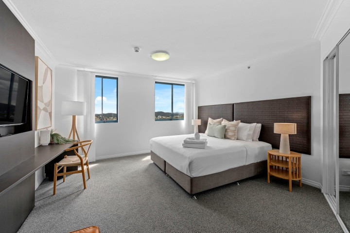 Deluxe Studio W/ King Bed, Mountain Views, Wifi - Brisbane