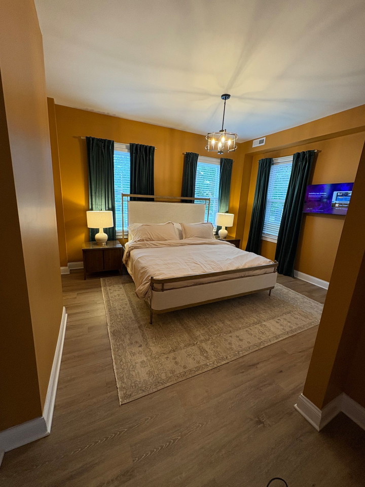 Renovated Downtown One-bedroom - Cincinnati, OH