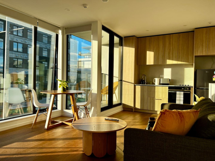 Sunny Apartment Close To Everything - Auckland