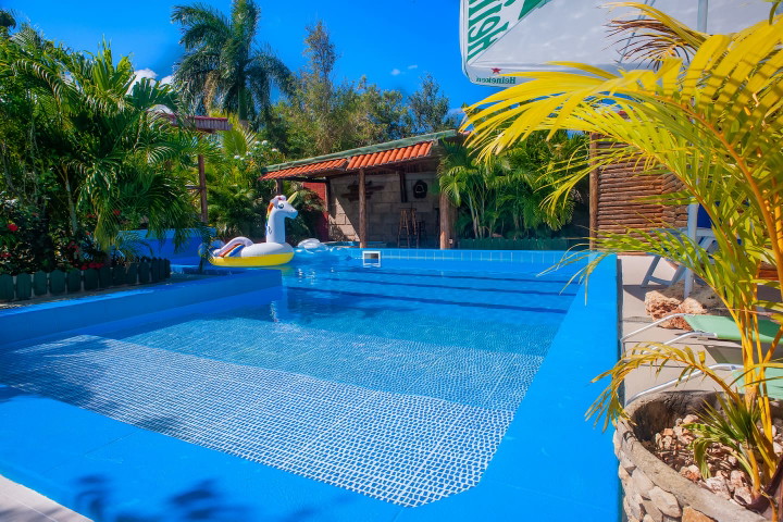 Luxury Villa With Pool And Lake - Cuba