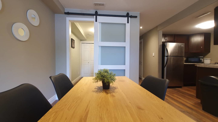 Cozy Comfy Home With Full Kitchen & Washroom - Kingston