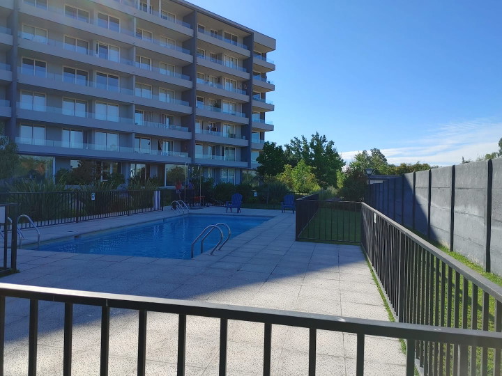 Elegant Uptown Condo W/ Sunset Views And Pool - Curicó