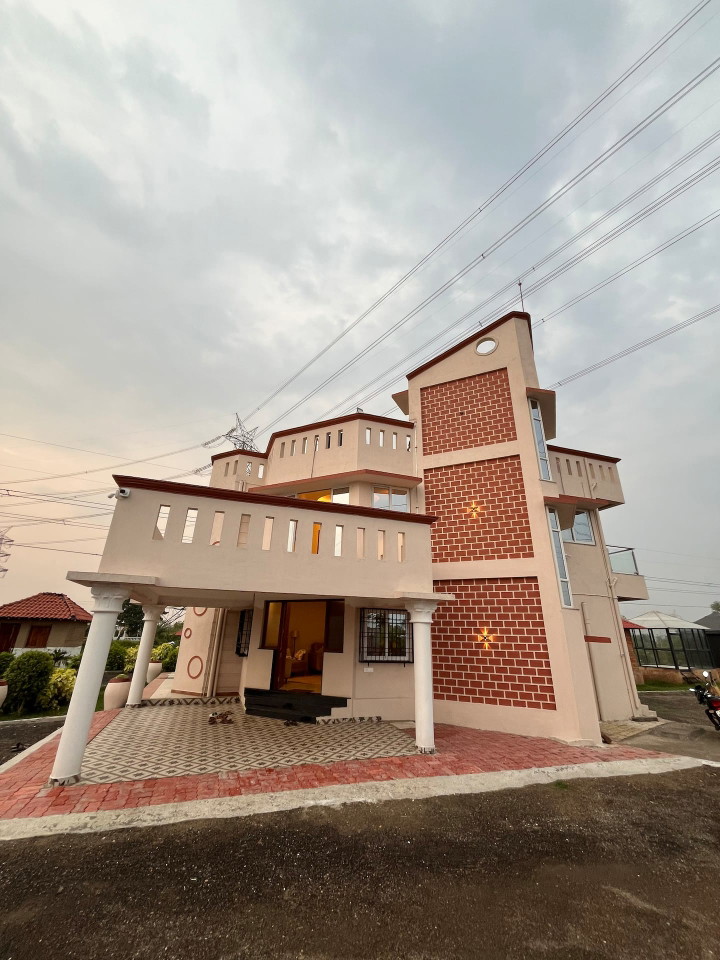 Private Villa On 2.5 Acres - Nagpur
